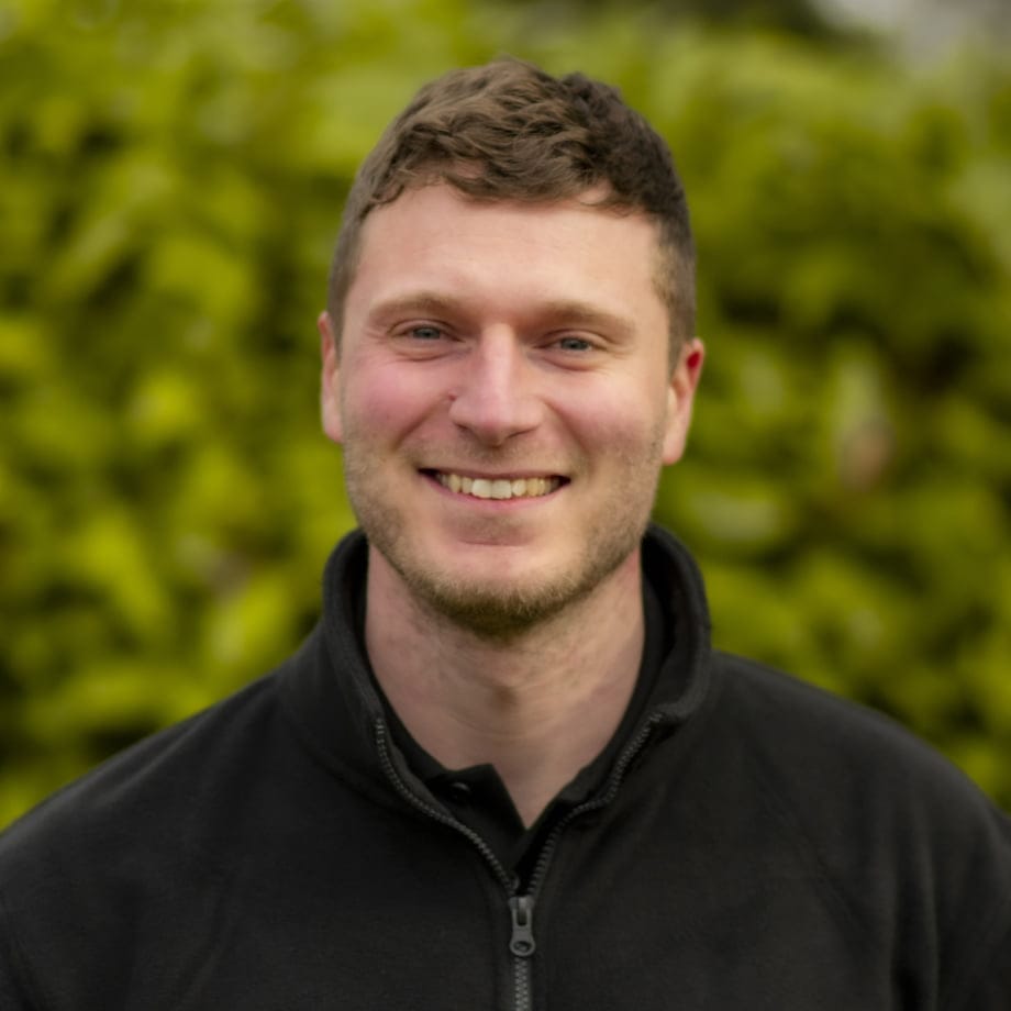 Driving Lessons in Norwich • Local Instructors Near You • How-2-Drive